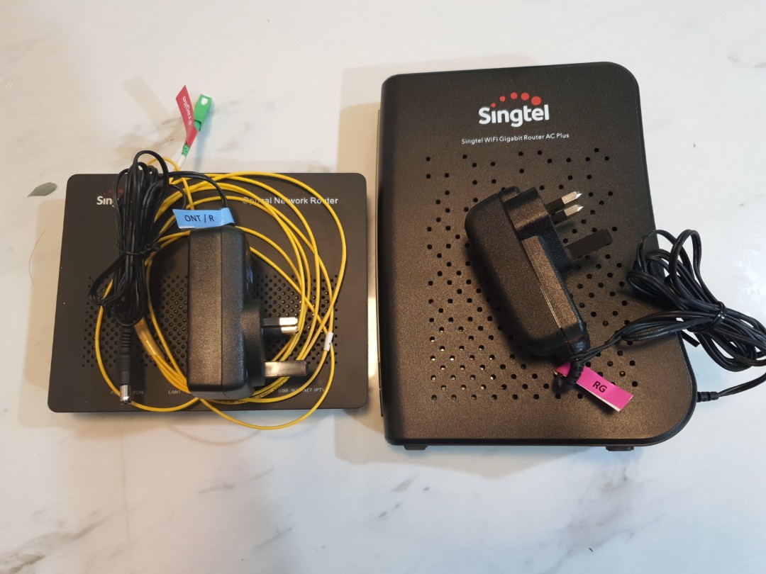 Modem and router (singtel), Computers & Tech, Parts & Accessories ...