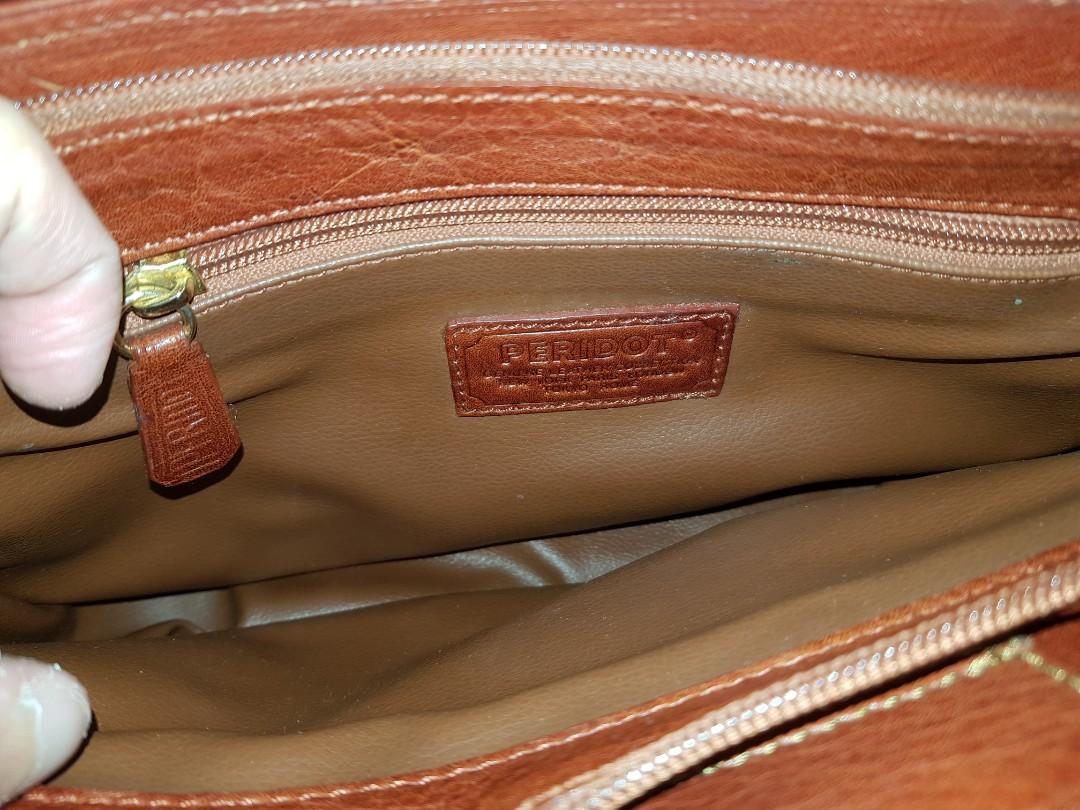 Peridot Collection sling bag, Women's Fashion, Bags & Wallets, Cross ...