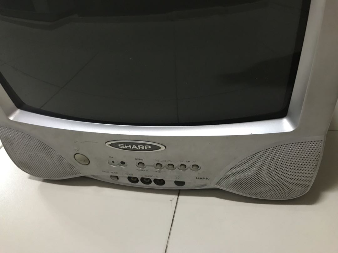 Retro sharp 13” CRT TV, Hobbies & Toys, Memorabilia & Collectibles ...