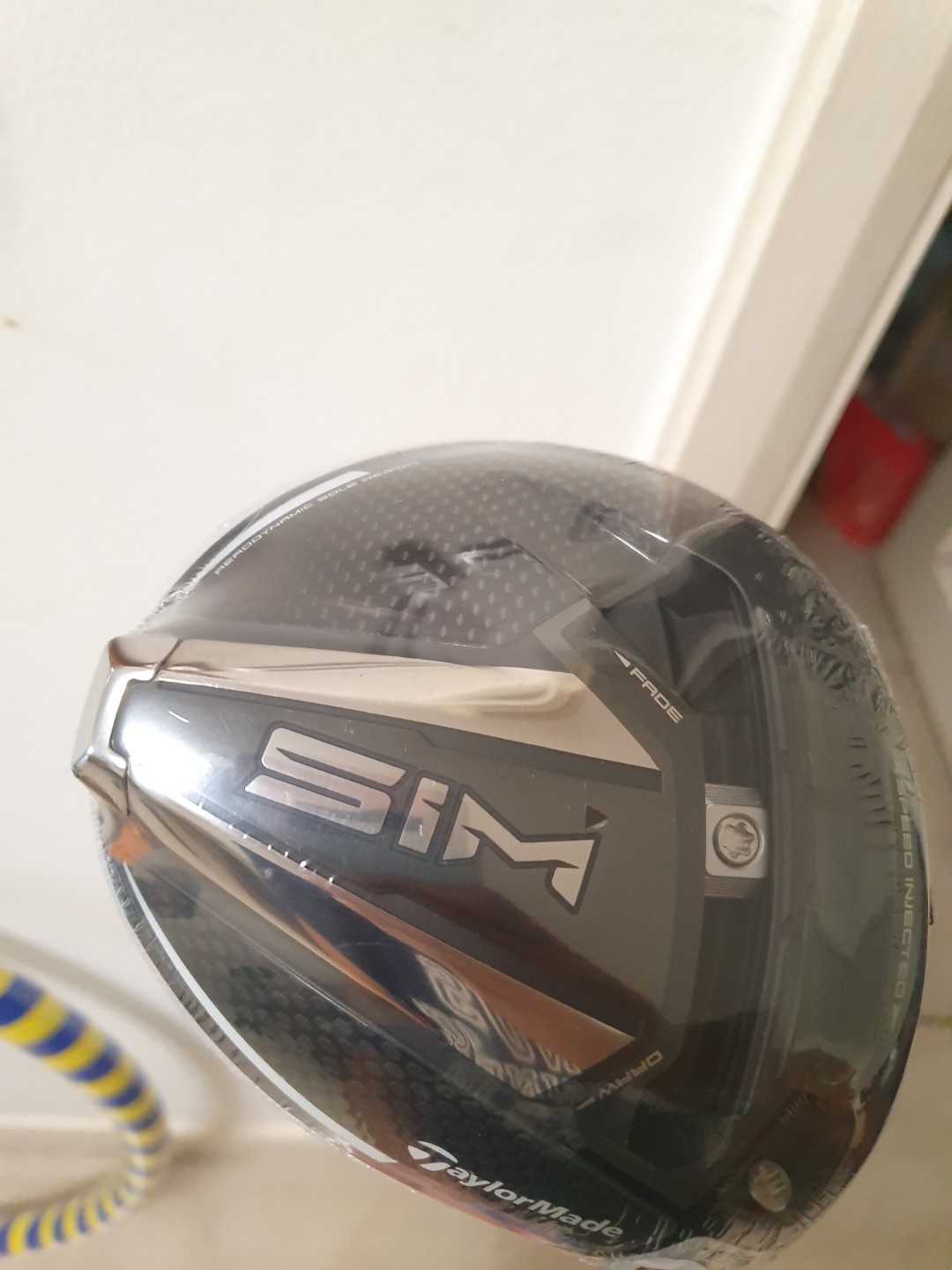 Taylor Made SIM Driver, Sports Equipment, Sports & Games, Golf on Carousell