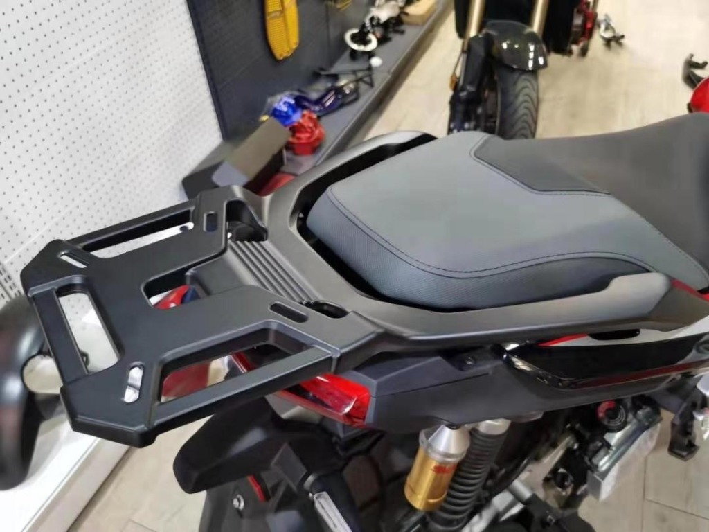 ADV150 ADV 150 BOX RACK aluminium, Motorcycles, Motorcycle Accessories ...