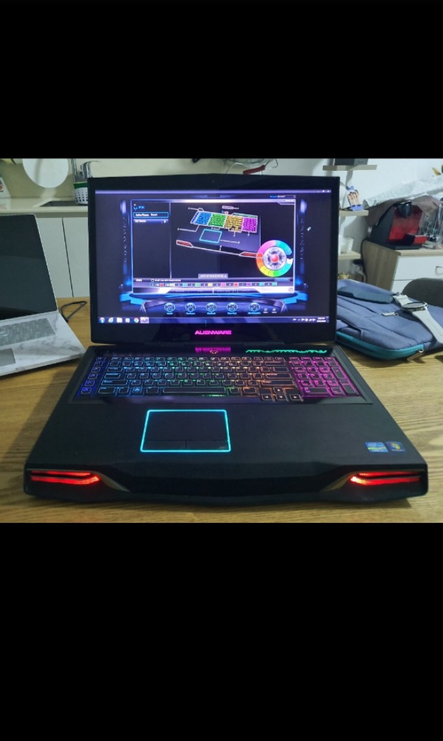 Alienware M18x R2, Computers & Tech, Parts & Accessories, Computer ...