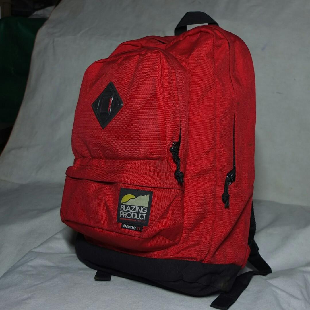 Blazing Products Basic 7, Men's Fashion, Bags, Backpacks on Carousell