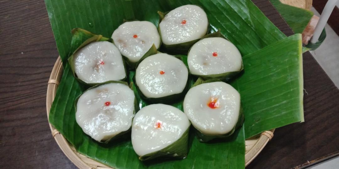 Home made Hainanese Kueh Yi Bua, Food & Drinks, Local Eats on Carousell