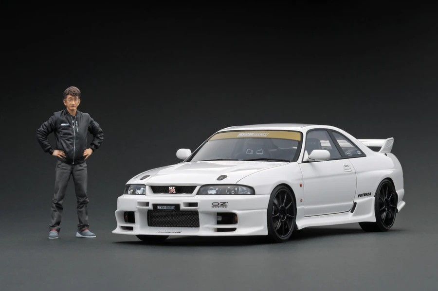Ignition Model IG1924 1/18 Top Secret Nissan Skyline GT-R R33 w/ Smokey ...