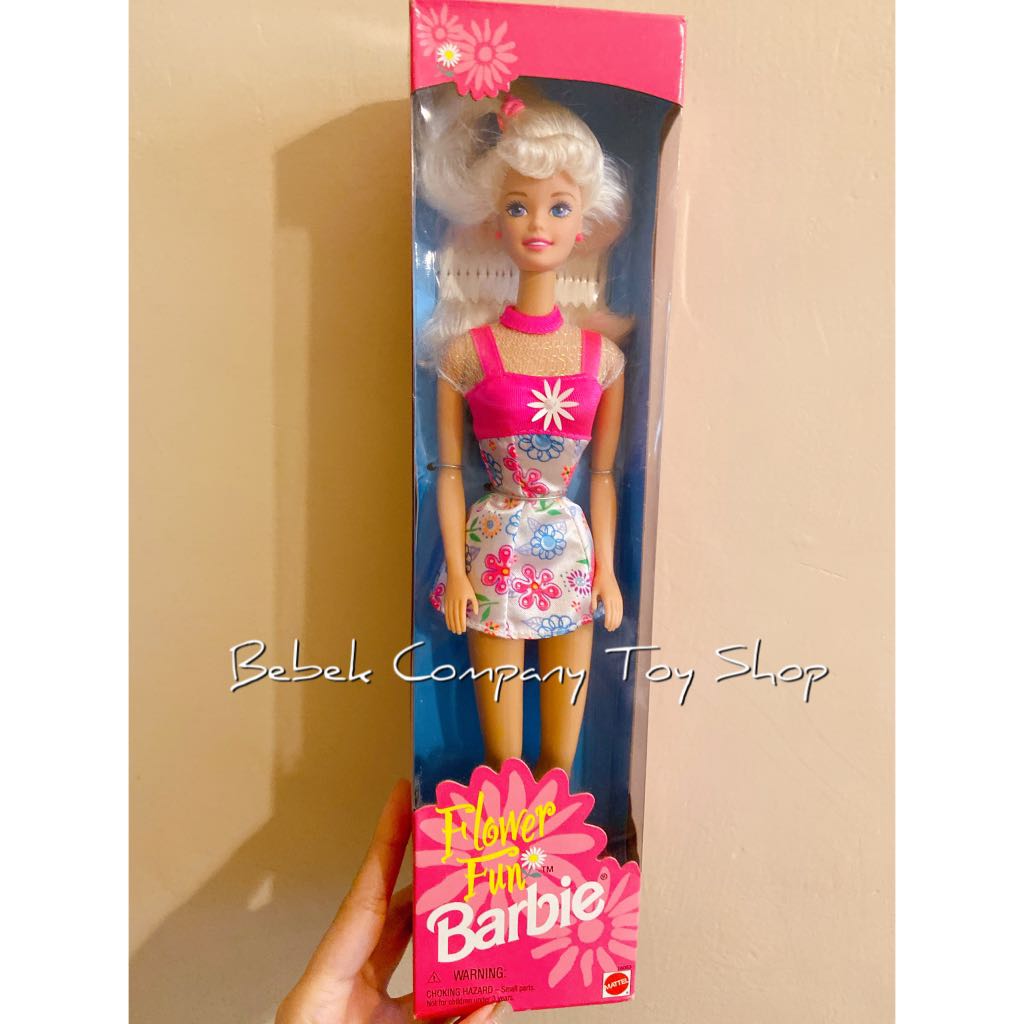 Mattel 1996年 flower fun Barbie 絕版 古董 芭比娃娃 全新未拆 盒裝 老芭比, 書籍、休閒與玩具, 玩具、公仔 ...