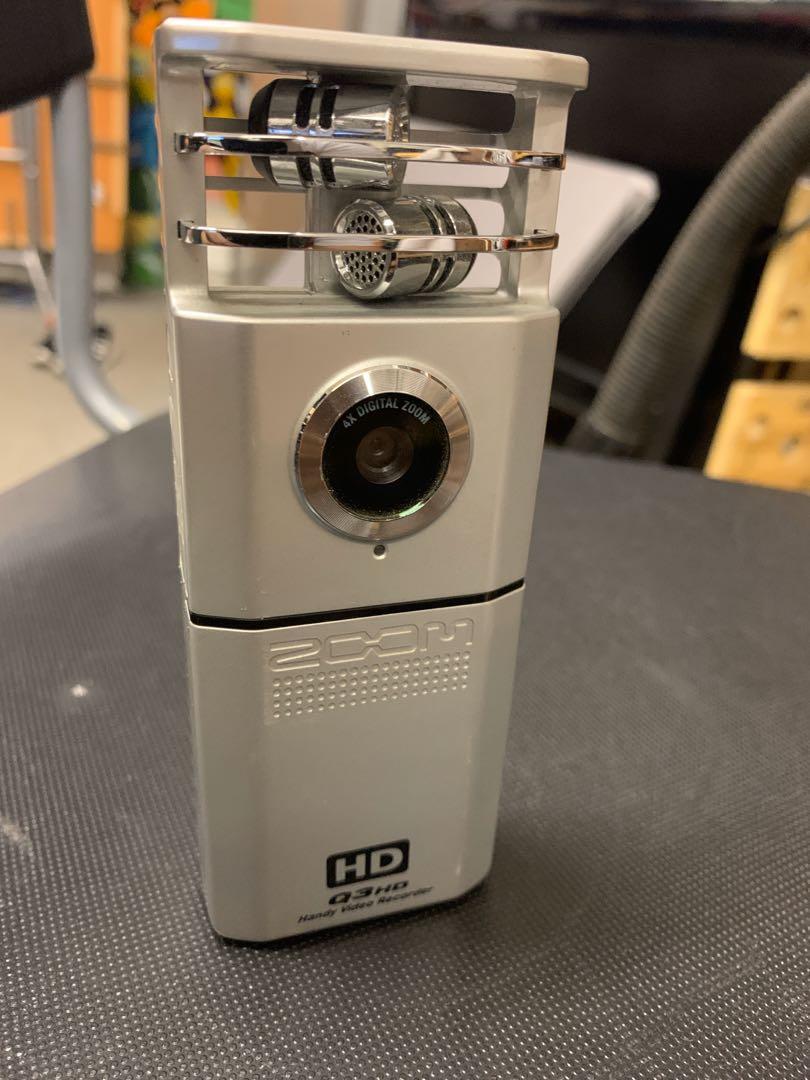 Zoom Q3HD Handy Video Recorder, 攝影器材, 攝錄機 - Carousell