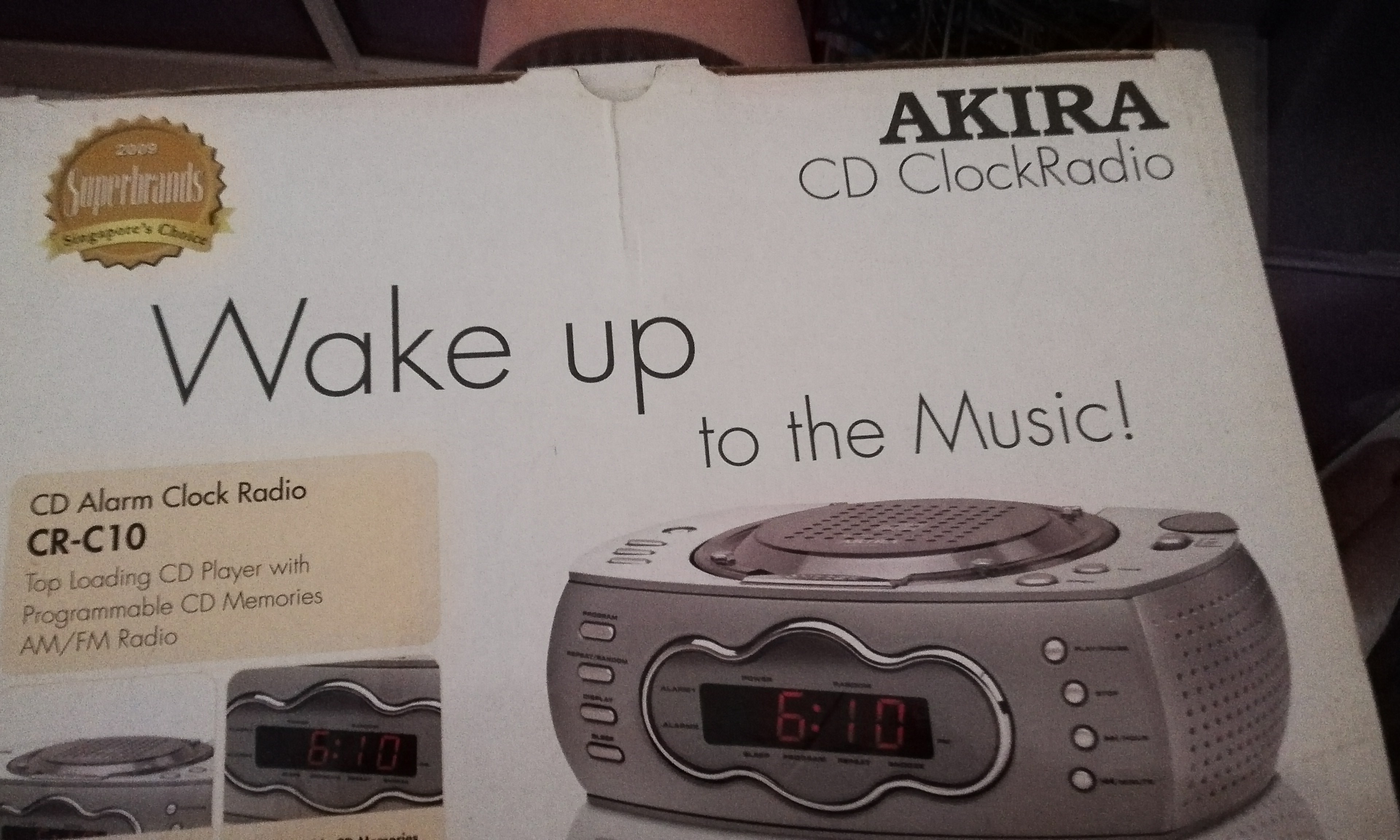 Akira clock radio cum CD player, Audio, Portable Music Players on Carousell
