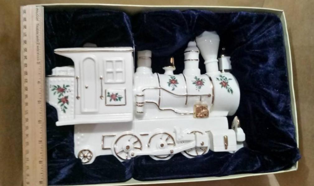 Train Ceramic Figurine, Furniture & Home Living, Home Decor, Vases ...