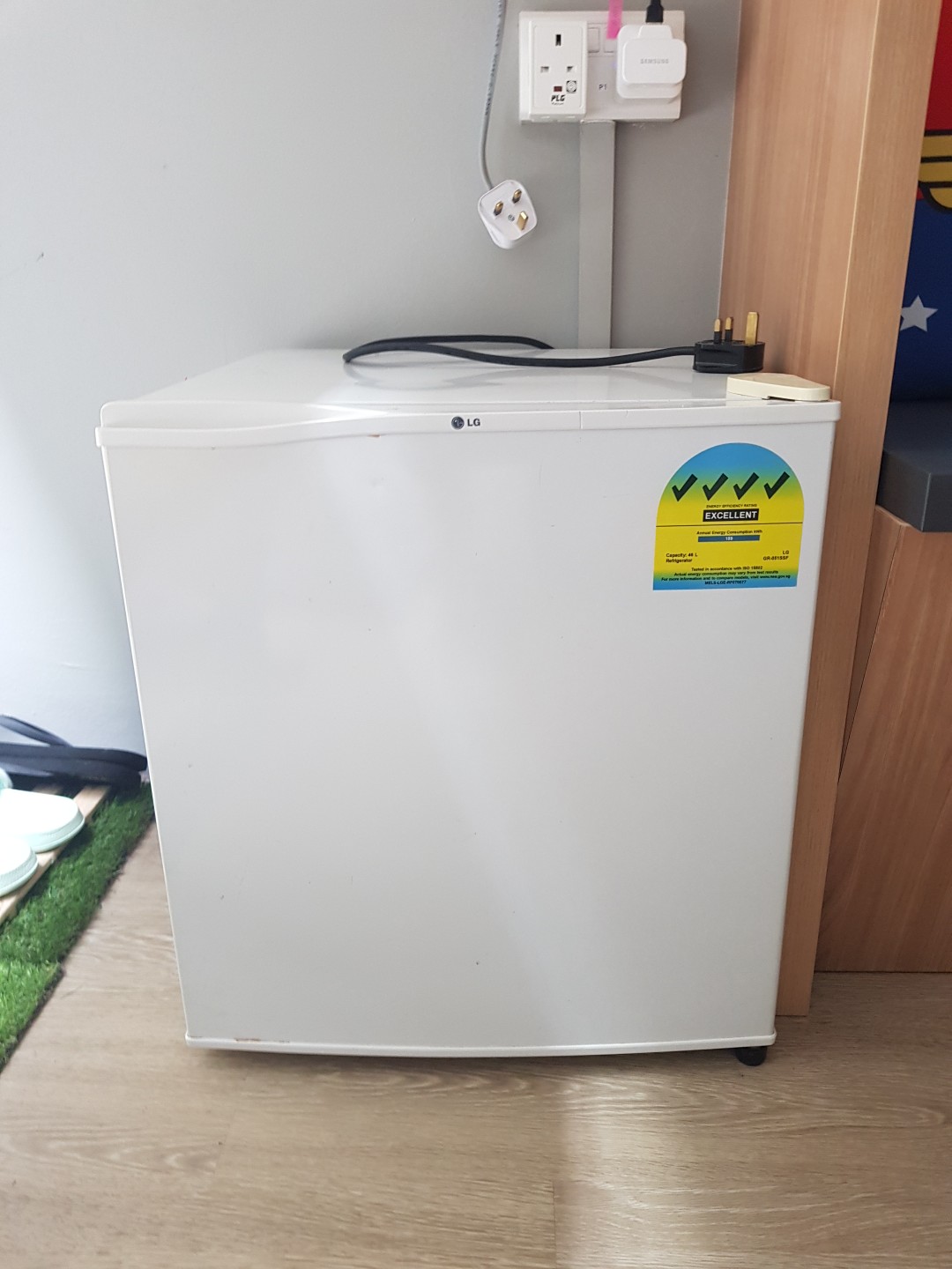 LG Mini Bar Fridge, TV & Home Appliances, Kitchen Appliances ...