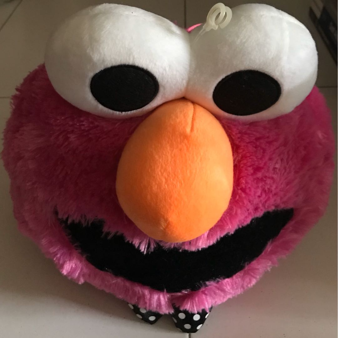 Sesame Street Pink Elmo, Hobbies & Toys, Toys & Games on Carousell