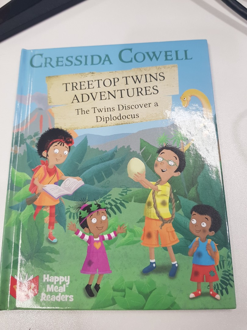 Tree Top Twins Adventures - Diplodocus (book 2), Hobbies & Toys, Books ...