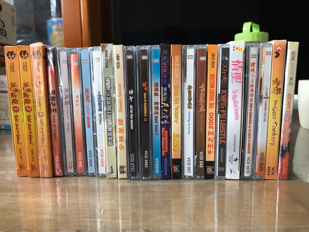 周星馳 全新未開封 復古 懷舊 VCD DVD 星爺 笑片周星馳 作品 全新未開封 收藏用 復古懷舊 VCD DVD 賭聖 賭俠 逃學威龍 ...