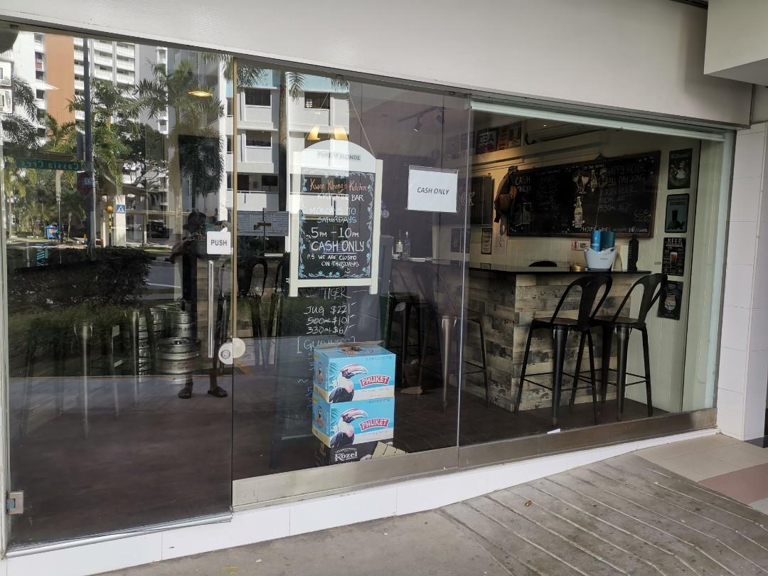 Bar counter servers, Health & Nutrition, Health Supplements, Sports ...