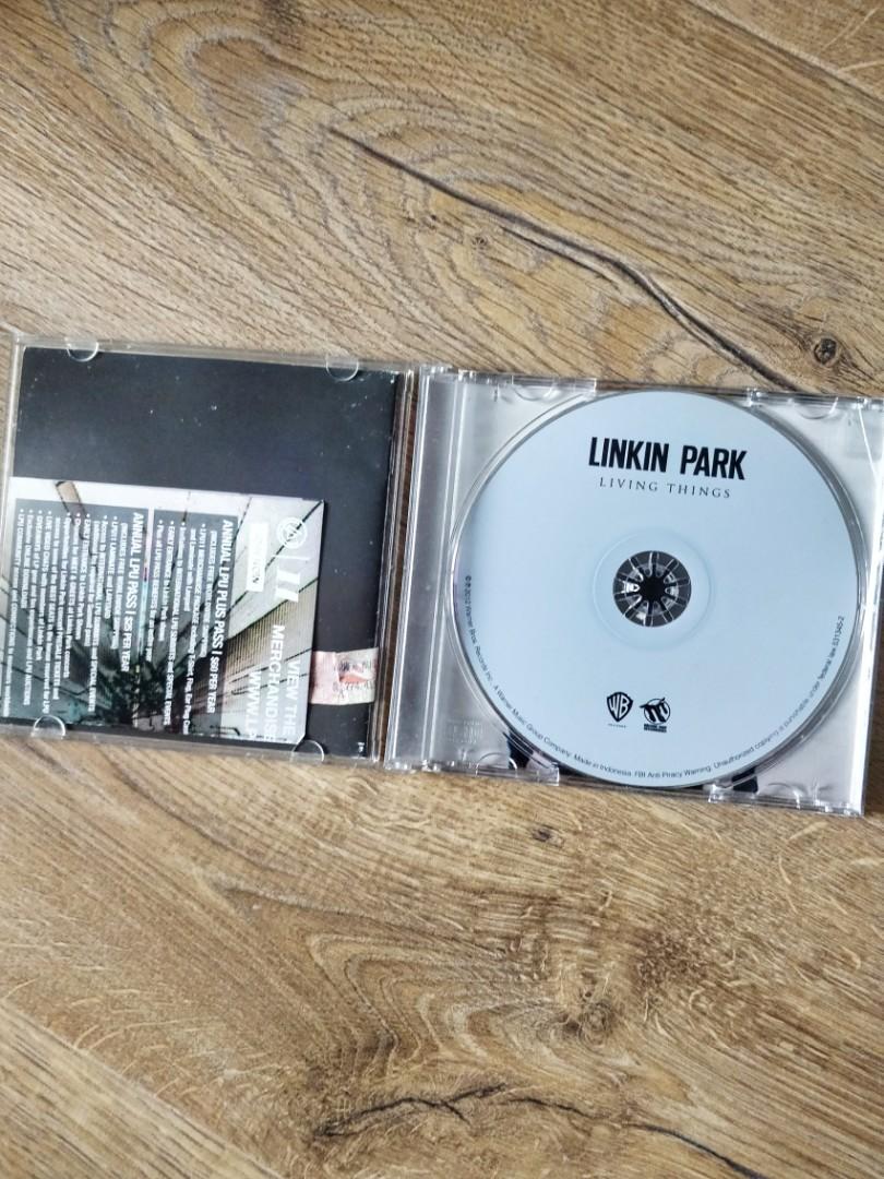 CD Linkin Park Living Things, Musik & Media, CD, DVD & Lainnya di Carousell