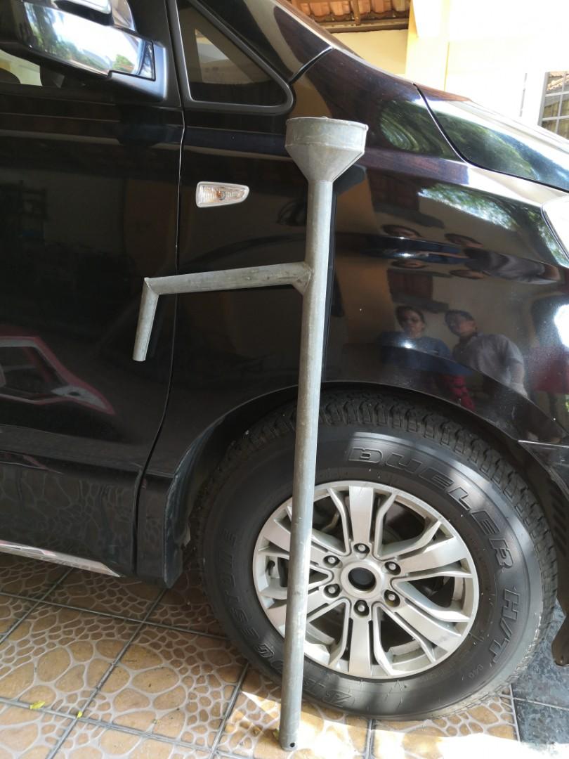 Pam minyak antik, Furniture & Home Living, Home Decor, Vases ...