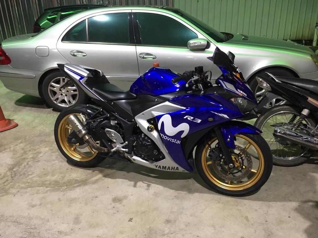Yamaha R25 2017, Motorbikes on Carousell