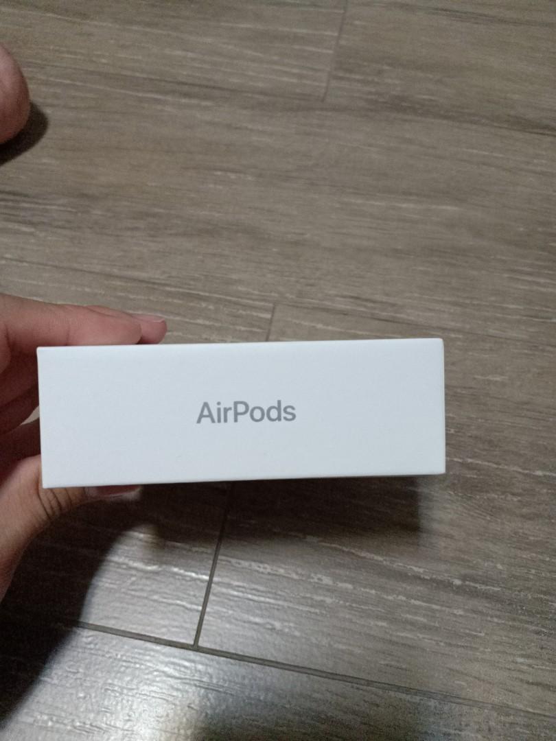 Authentic Apple Airpods BOX ONLY, Audio, Earphones on Carousell