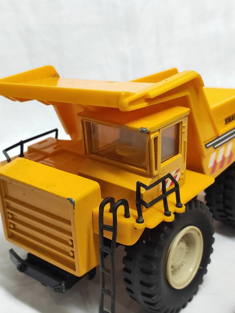 Big size truck lorry smart mover, Hobbies & Toys, Toys & Games on Carousell