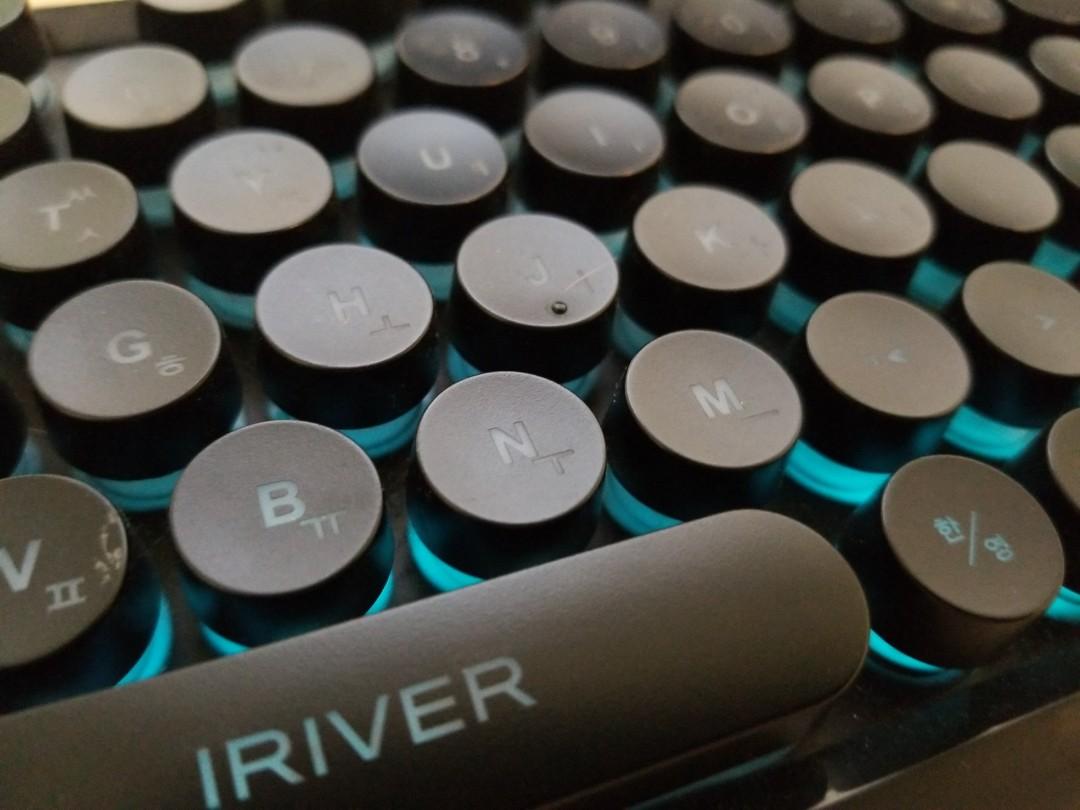 Key board iriver. Lights up, Computers & Tech, Parts & Accessories ...