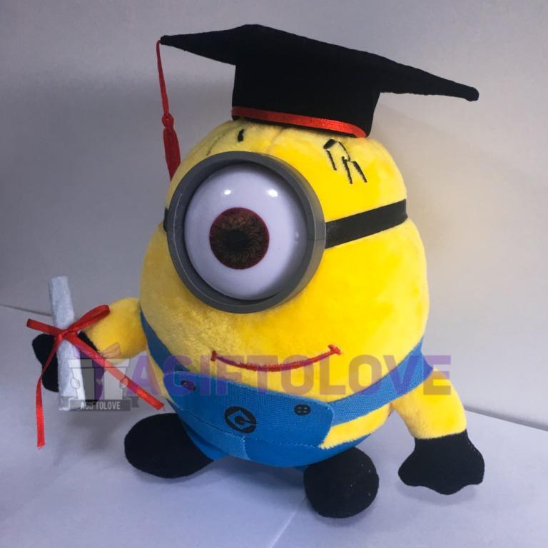Minion Stuart Graduation Gift Plush Set, Hobbies & Toys, Toys & Games ...