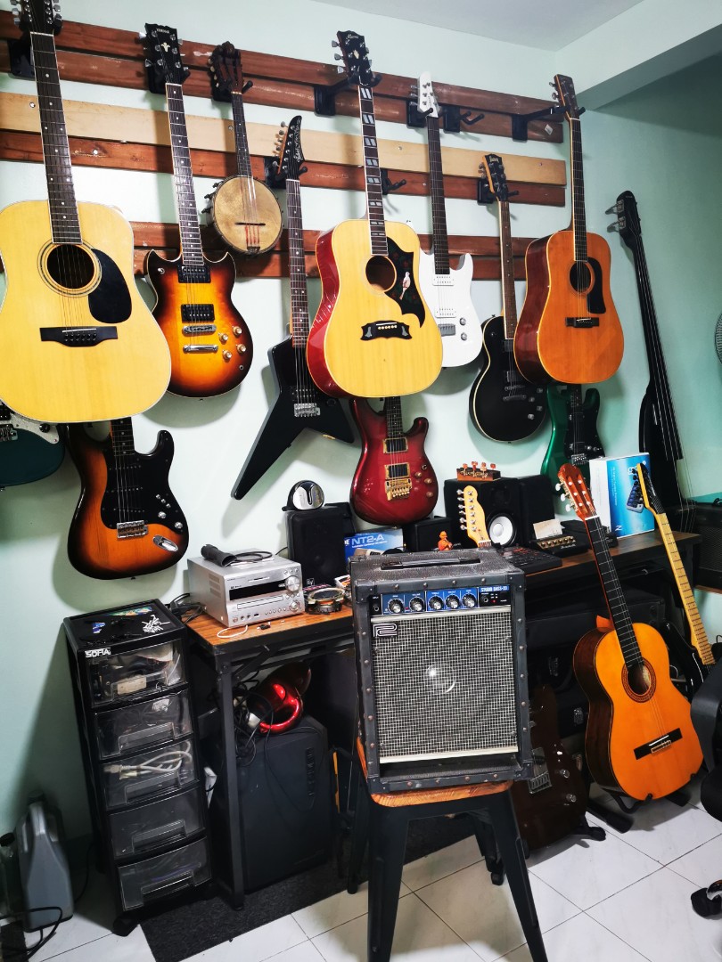 Roland studio bass amplifier, Hobbies & Toys, Music & Media, Musical ...