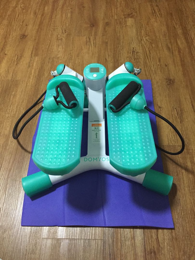 TWISTER STEPPER - GREEN, Sports Equipment, Exercise & Fitness, Cardio ...