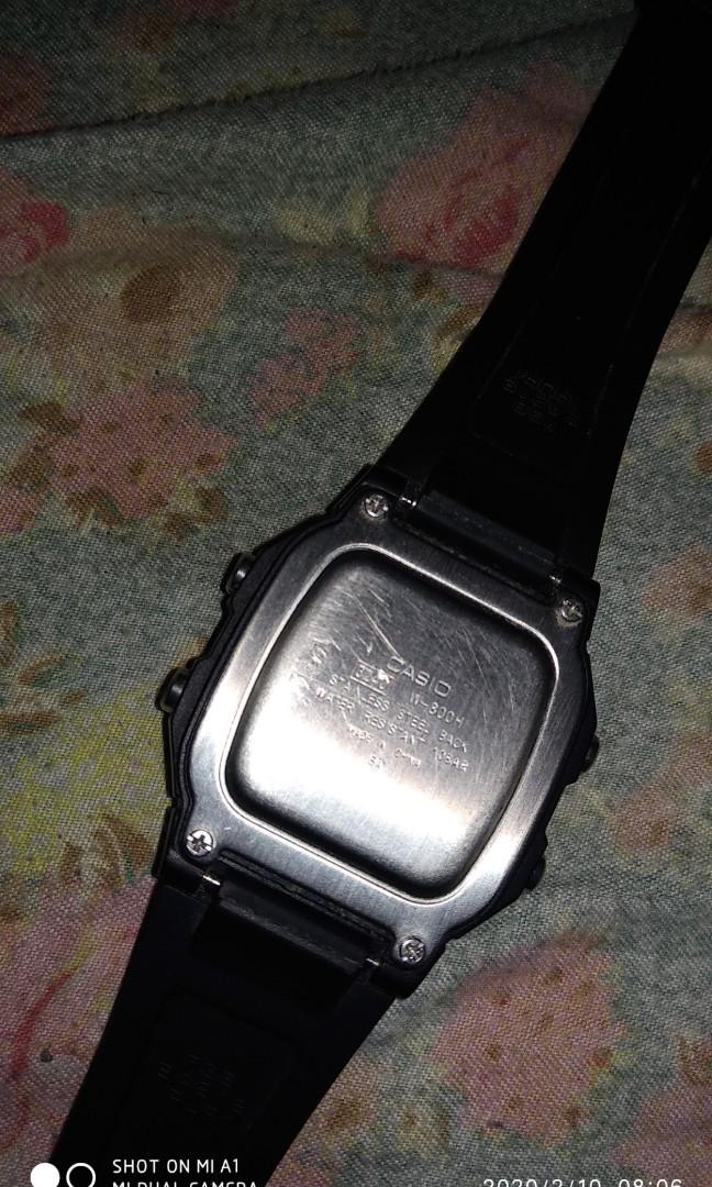 Casio with box, Men's Fashion, Watches & Accessories, Watches on Carousell