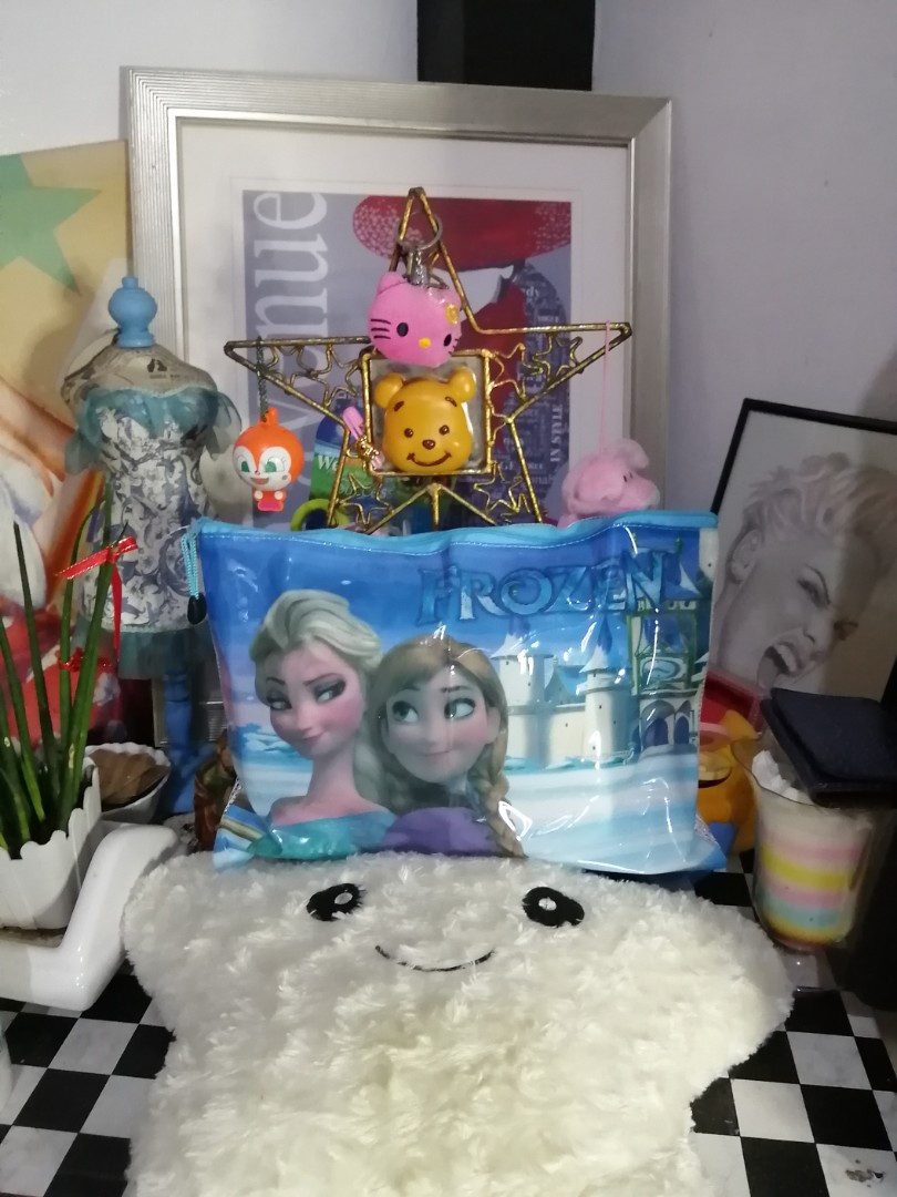 Frozen Envelope Bag, Hobbies & Toys, Stationary & Craft, Craft Supplies ...