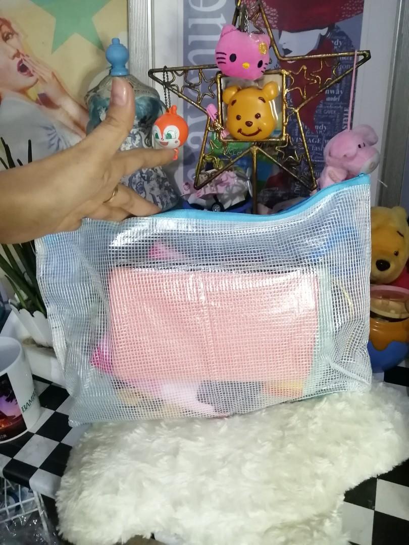 Frozen Envelope Bag, Hobbies & Toys, Stationary & Craft, Craft Supplies ...