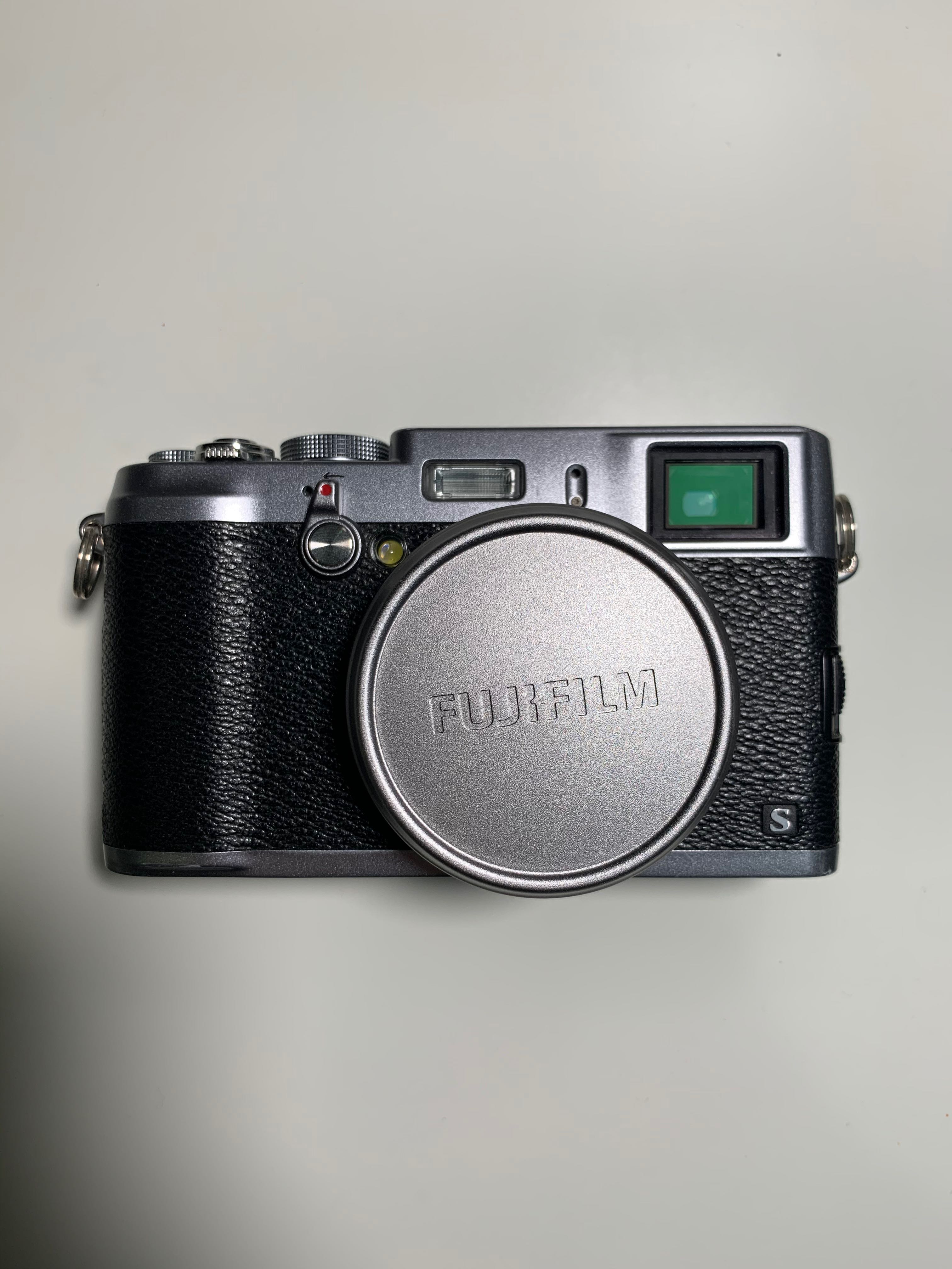 Fujifilm X100s, Photography, Cameras on Carousell