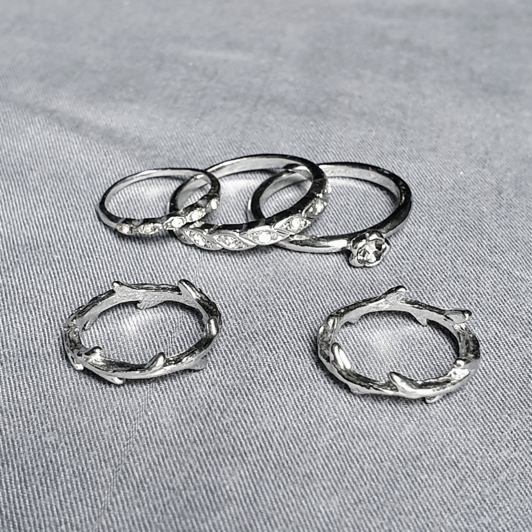 Lovisa Gold / Silver Rings, Women's Fashion, Jewelry & Organisers ...