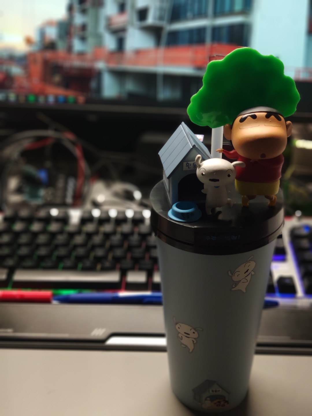 Crayon Shin Chan Topper Cup, Furniture & Home Living, Kitchenware ...