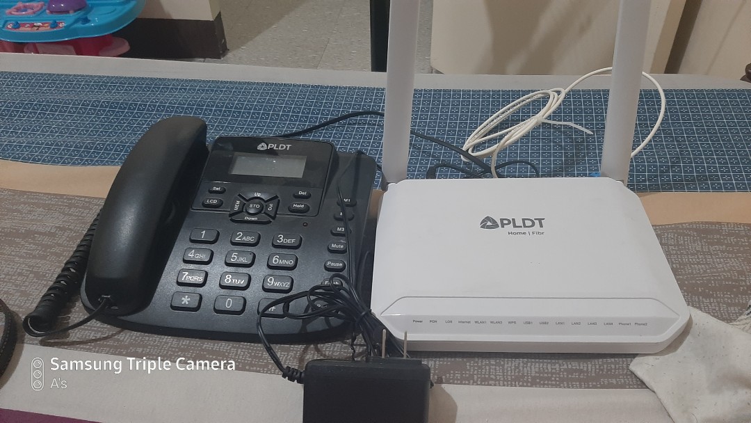 Fiber router modem with telephone, Computers & Tech, Parts ...