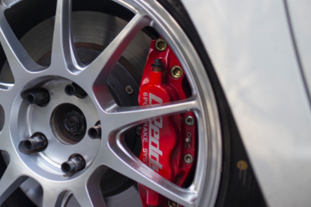 Authentic GREDDY 6 POT Brake System, Car Accessories, Accessories on ...