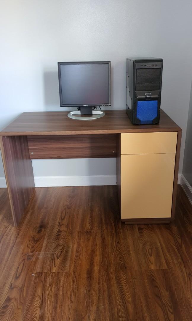 Office Desk / Study Table Cebu, Furniture & Home Living, Office ...