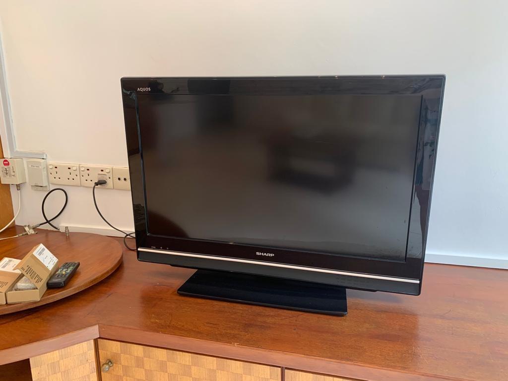 Sharp Aquos 32" LCD TV, TV & Home Appliances, TV & Entertainment, TV on ...