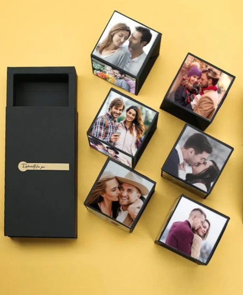 Surprise explosion pop out box, Everything Else on Carousell