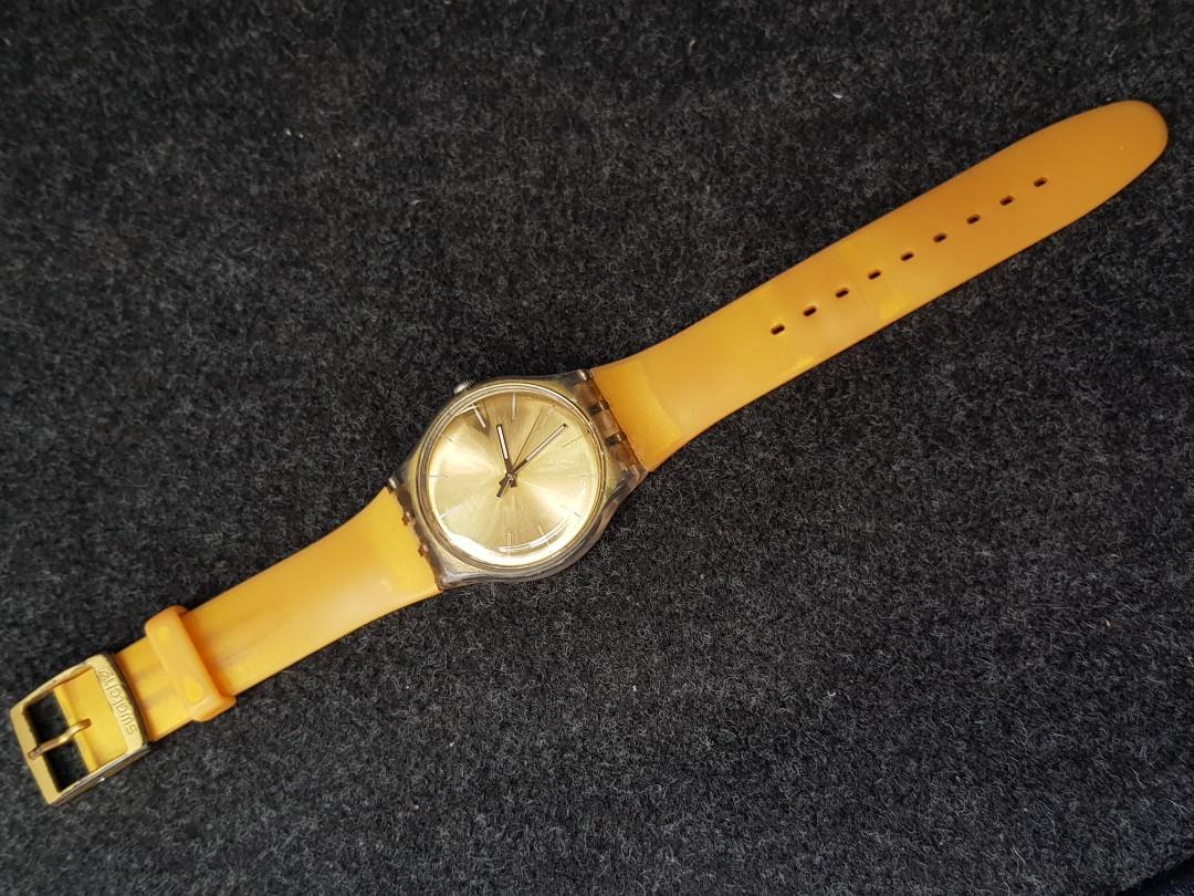 swatch gold, Men's Fashion, Watches & Accessories, Jewelry on Carousell