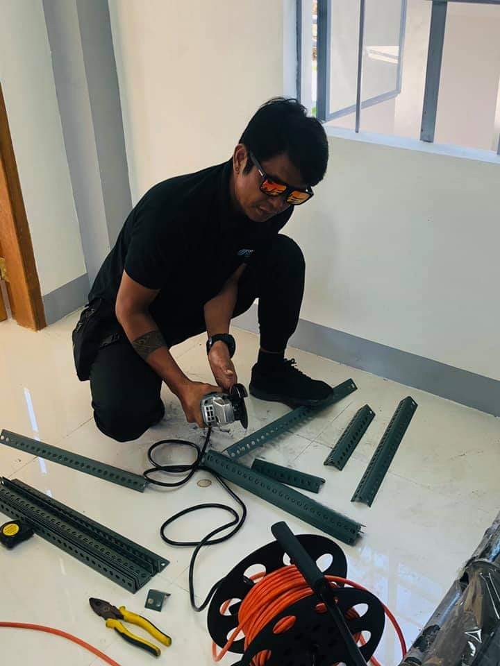 Floor mounted ACU/Split type Aircon Proof of Orders/Installation, TV ...