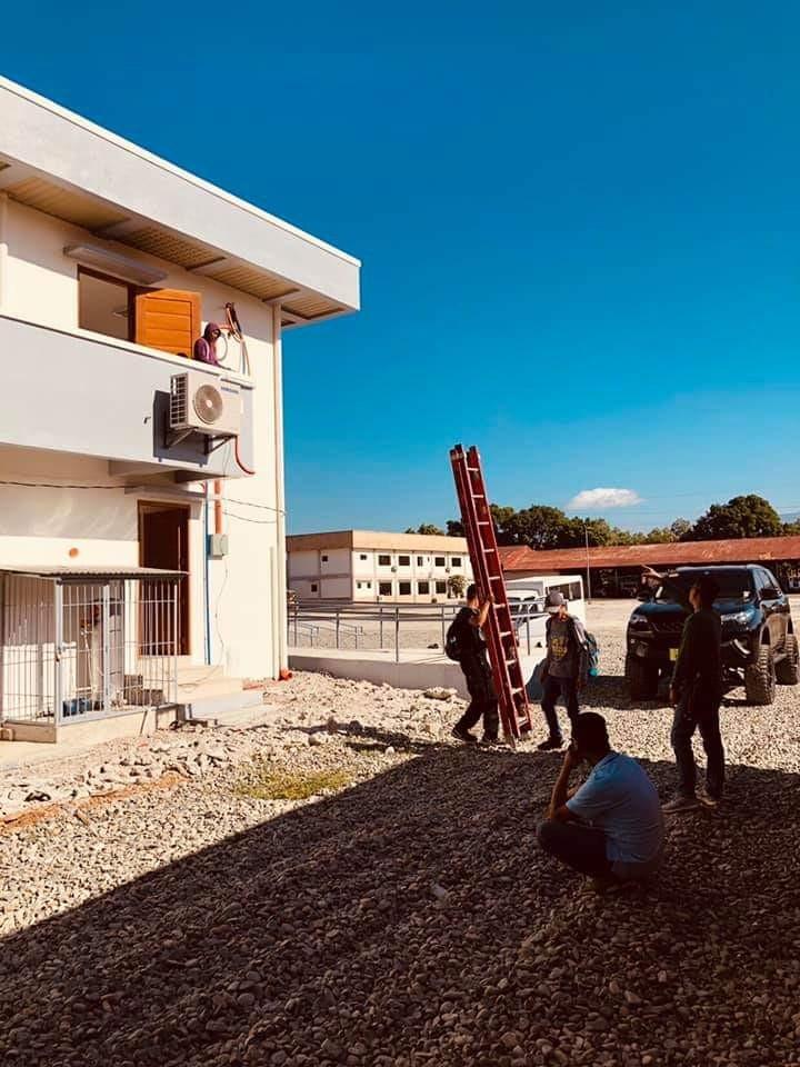 Floor mounted ACU/Split type Aircon Proof of Orders/Installation, TV ...