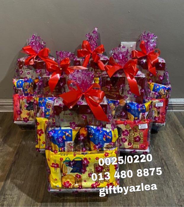 Hamper makanan dan minuman rm25, Food & Drinks, Gift Baskets & Hampers ...