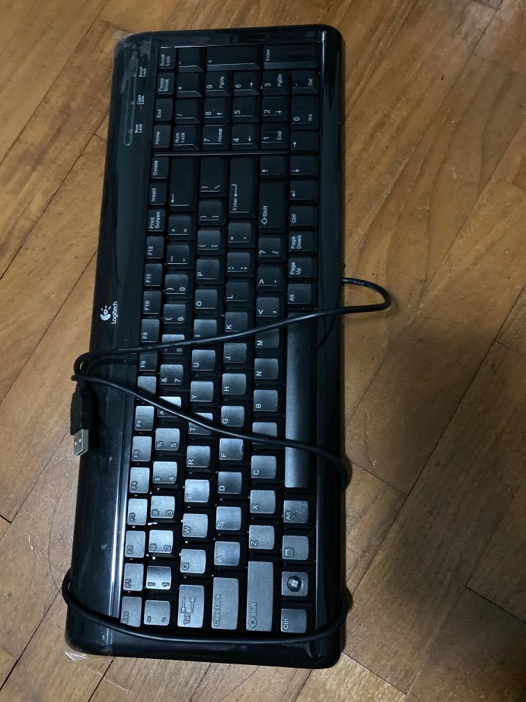 Logitech Keyboard Desktop Computer Electronics Computers Desktops On Carousell