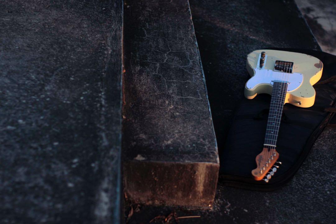 Vintage V62 Telecaster Distressed Version, Hobbies & Toys, Music ...