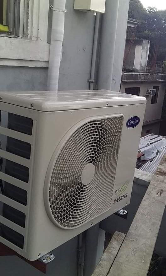 Carrier Alpha 2Inverter Split Type Aircon With Free Installation, TV ...