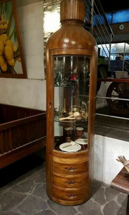 Lemari Hias Botol Kayu Jati, Perabotan Rumah di Carousell