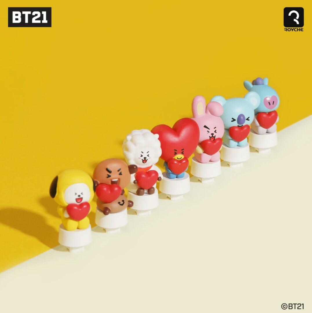BT21 Figure Retro Keyboard x Royche Wireless Retro Keyboard, Hobbies & Toys, Memorabilia ...