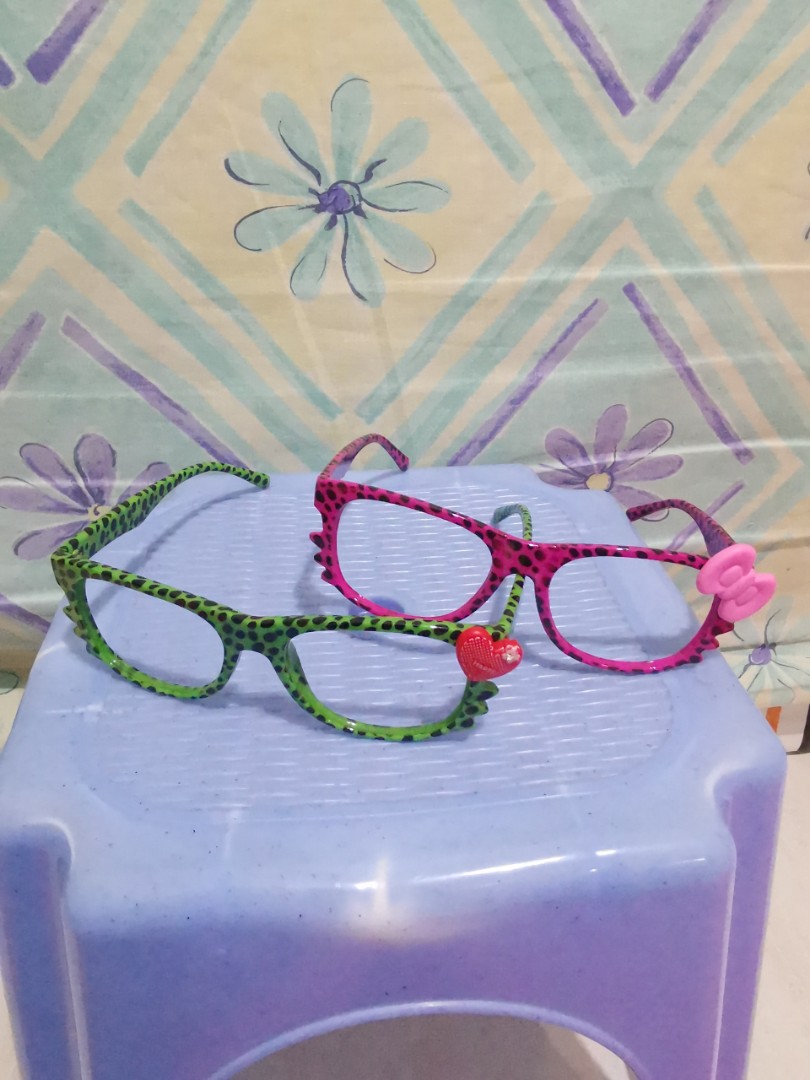 Hello Kitty Spec Frames, Women's Fashion, Jewelry & Organisers ...
