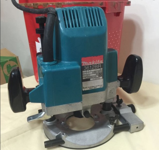 MAKITA 1/2" 3612BR Plunge Router 230V, Everything Else, Others on Carousell