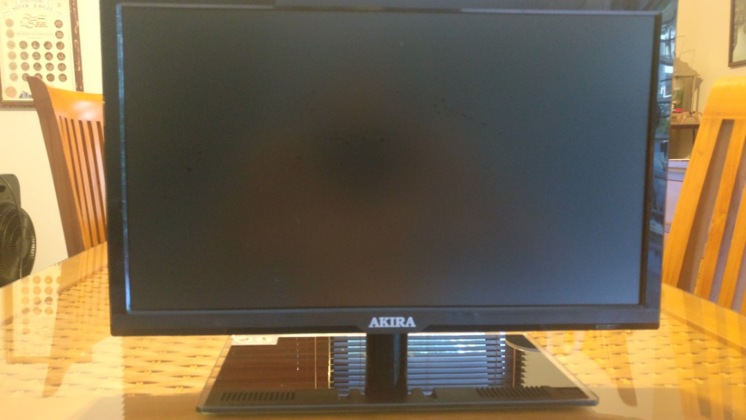 Akira 19inch LED TV/Monitor, Computers & Tech, Parts & Accessories ...